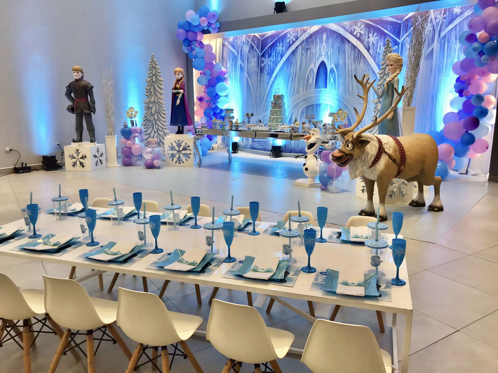 Frozen Classic - Dreamland Buffet