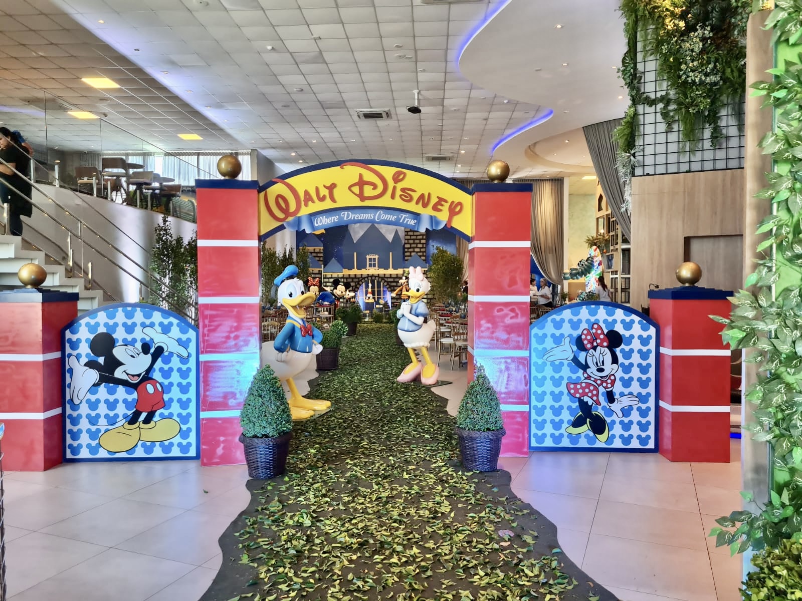 O Castelo da Turma do Mickey - Dreamland Buffet