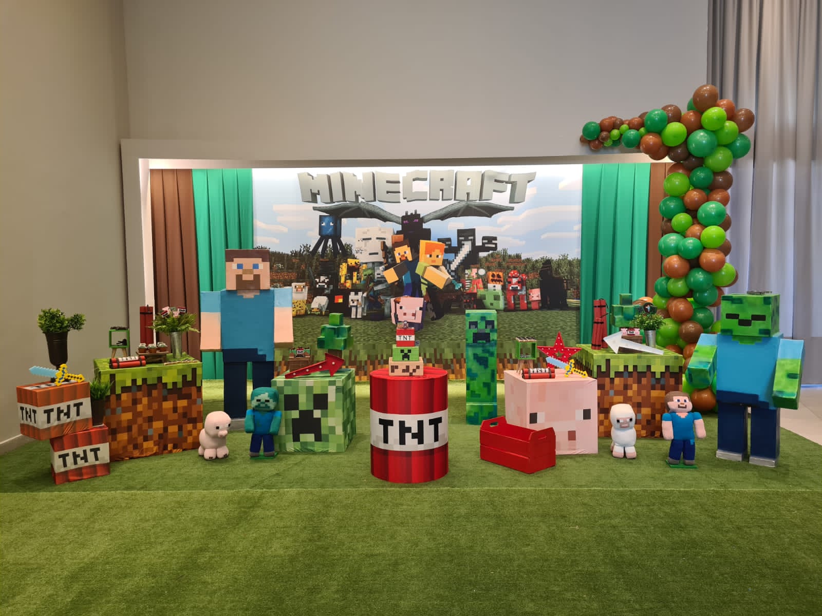 Minecraft - Dreamland Buffet