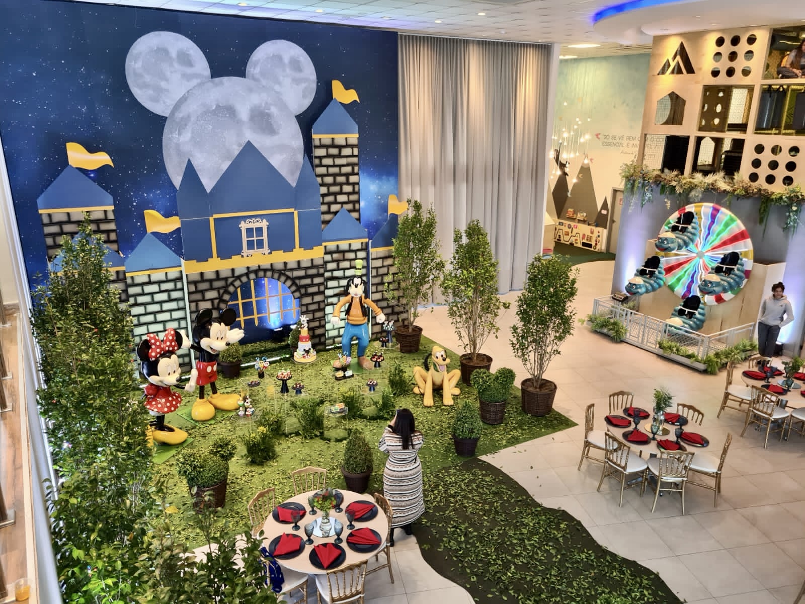 O Castelo da Turma do Mickey - Dreamland Buffet