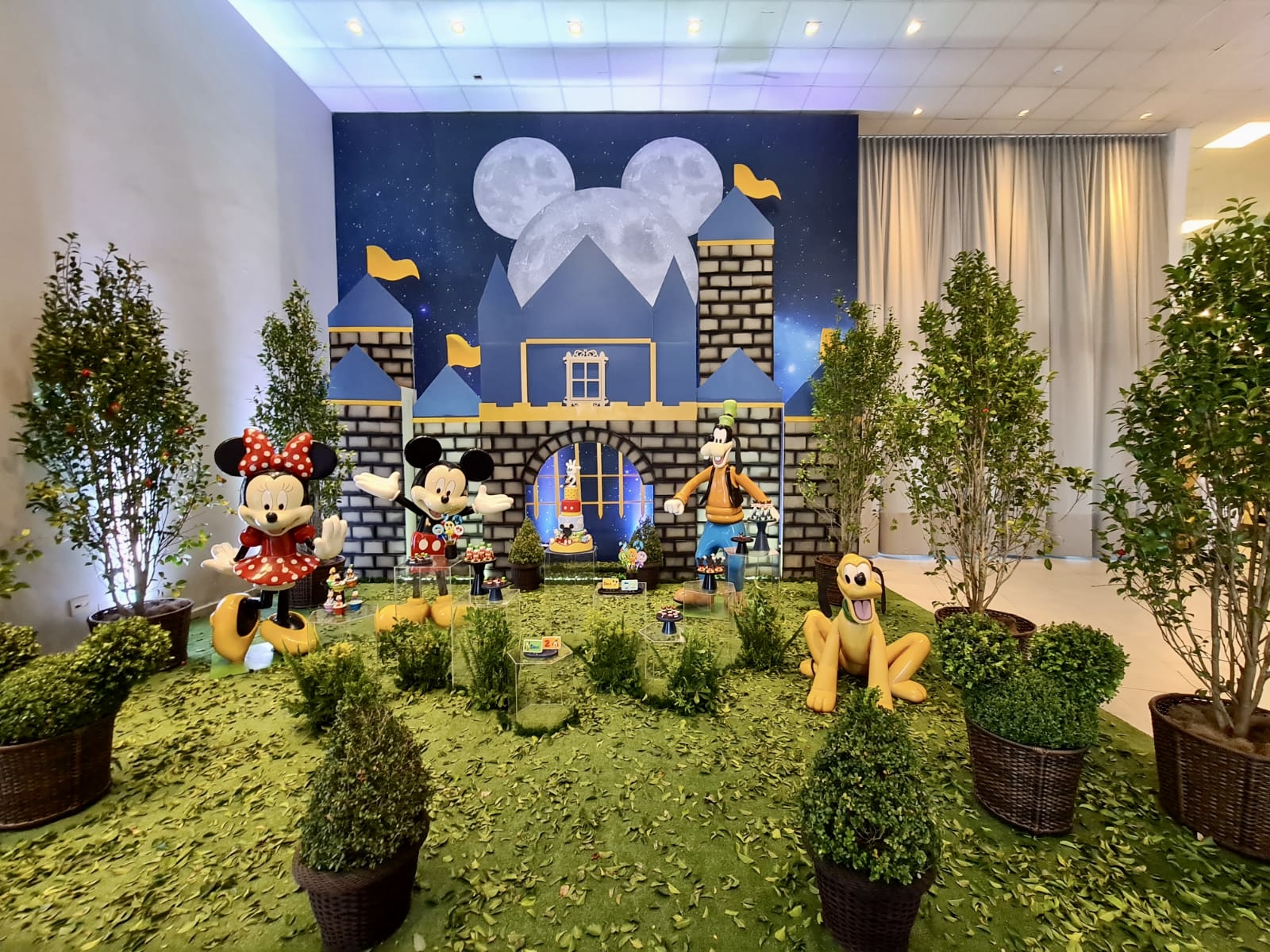 O Castelo da Turma do Mickey - Dreamland Buffet