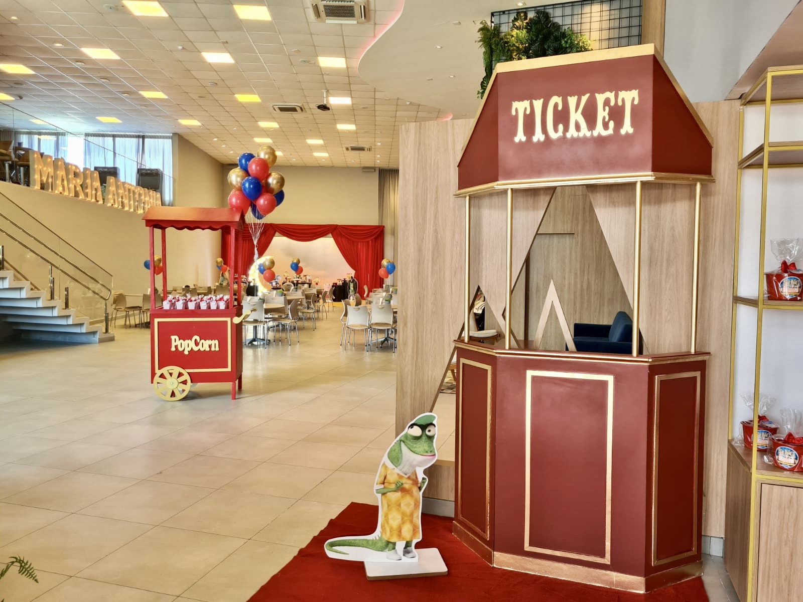 Sing - Dreamland Buffet