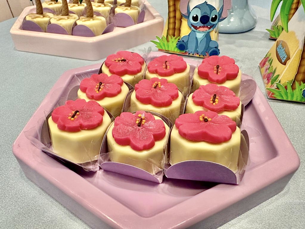 Stitch - Dreamland Buffet
