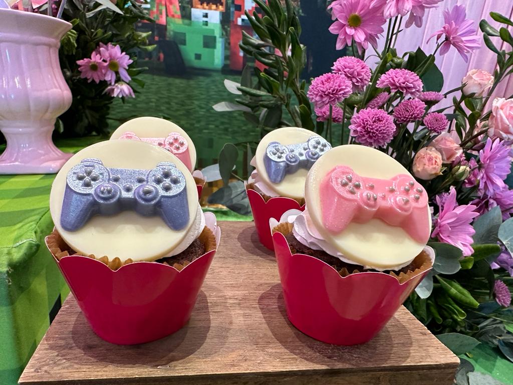 Minecraft Of Girl - Dreamland Buffet